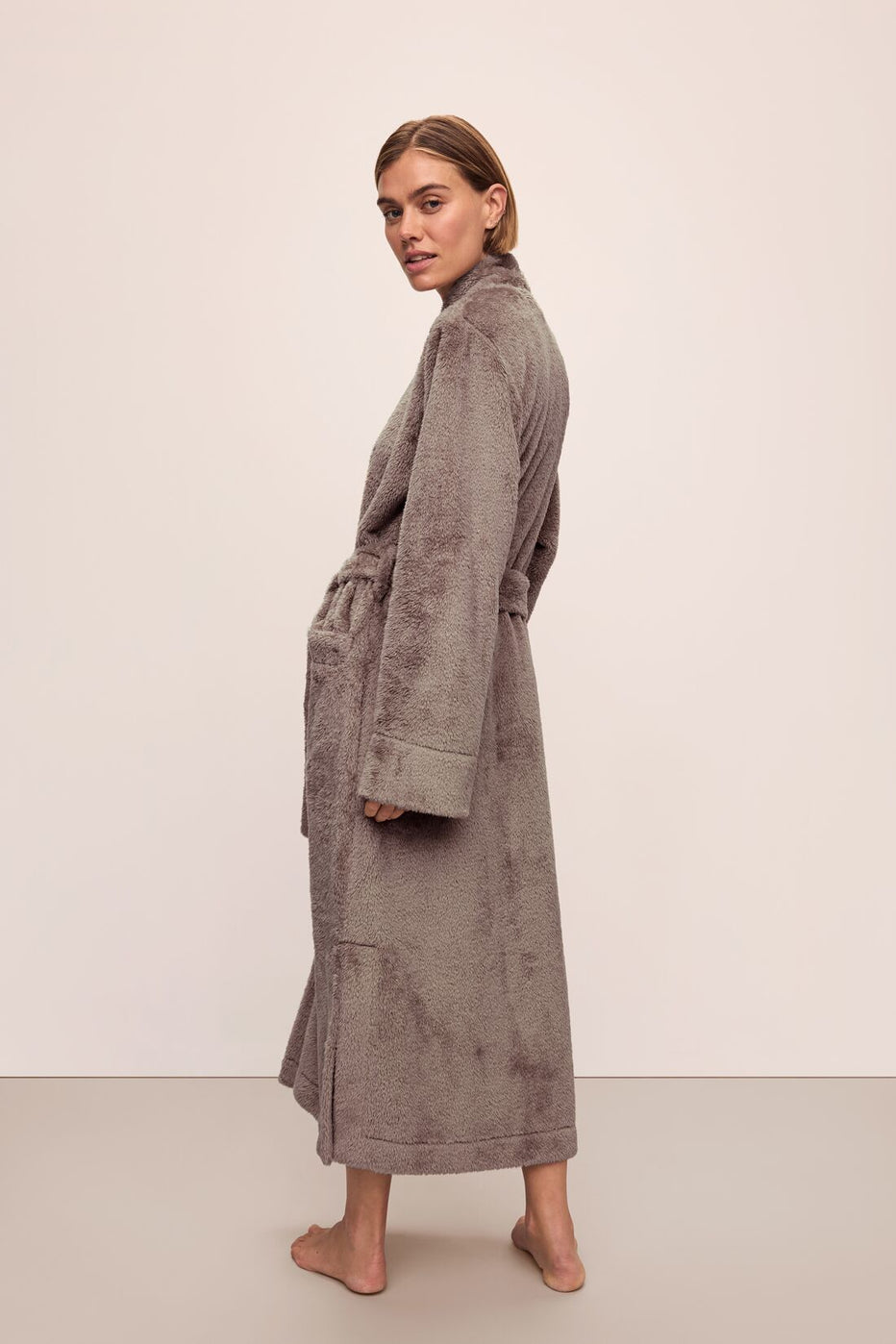 Renew Plush Long Robe – Eberjey